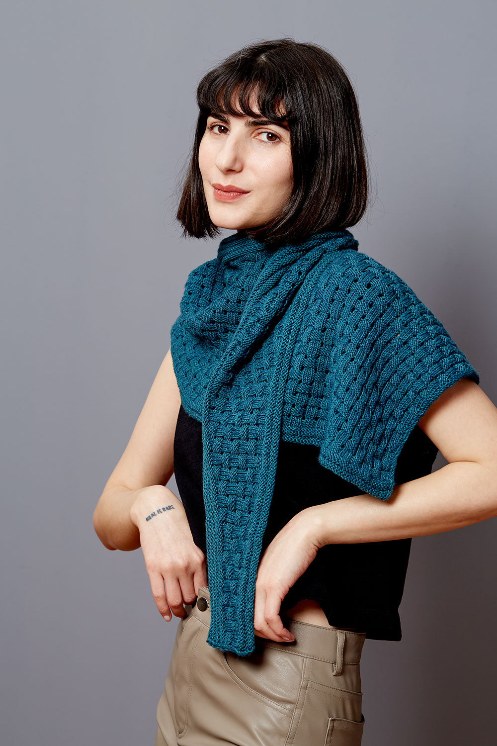 Attabi Shawl – Gusto Wool